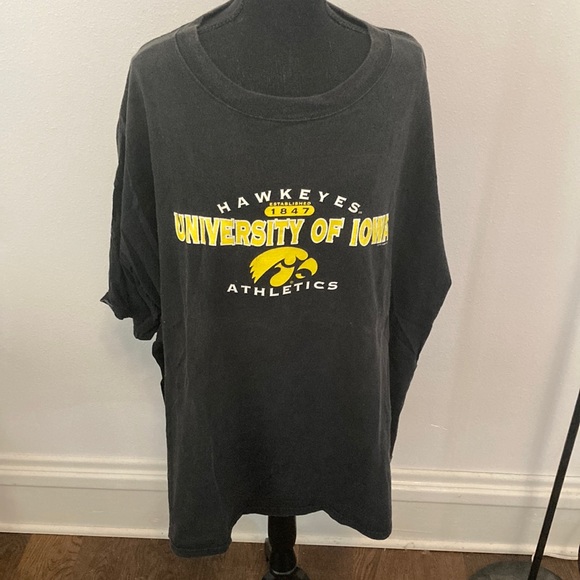 CSA | Shirts | Vintage Iowa Hawkeyes Tshirt | Poshmark